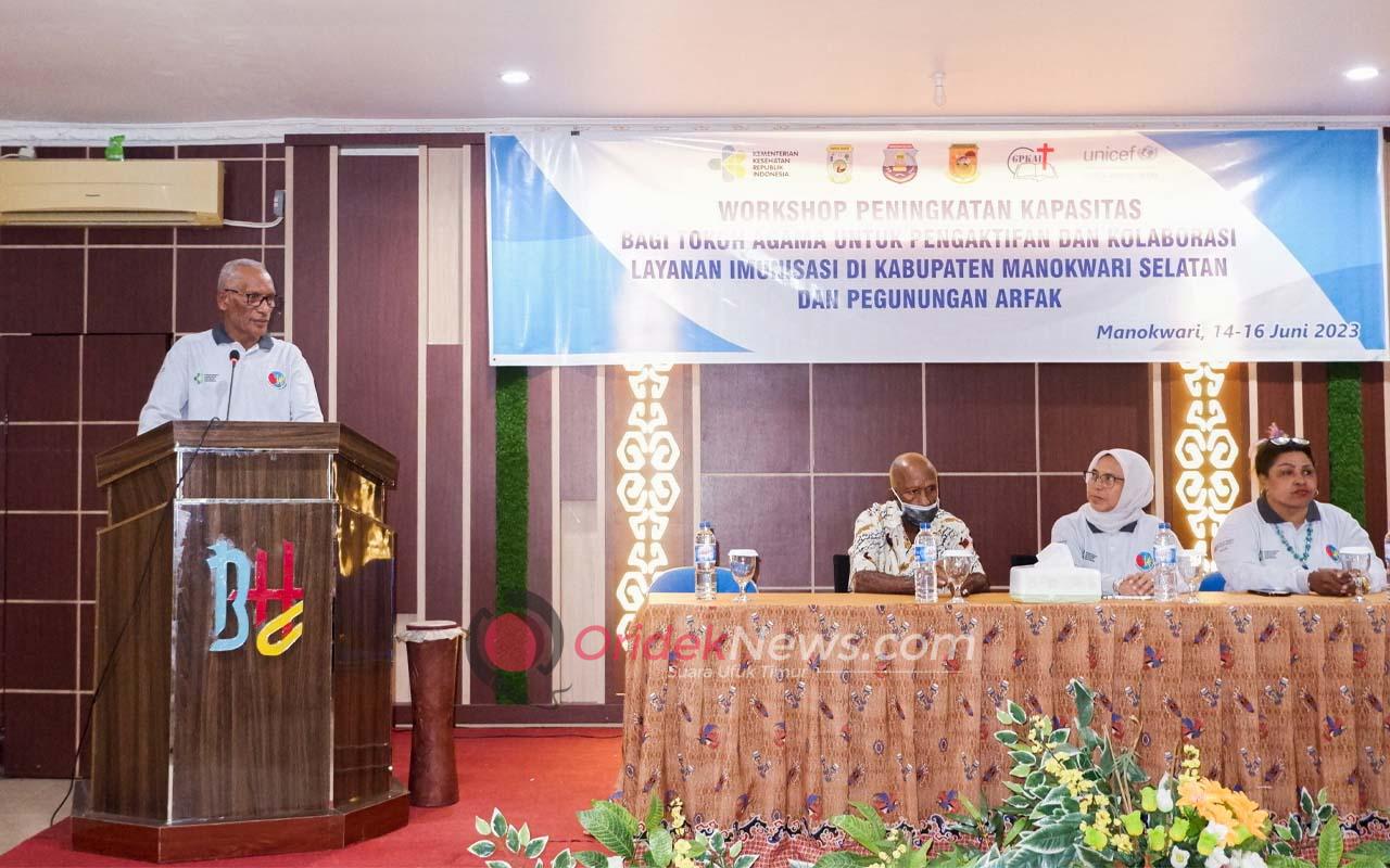 Ketua Umum Sinode Gereja Persekutuan Kristen Alkitab Indonesia (GPKAI ...